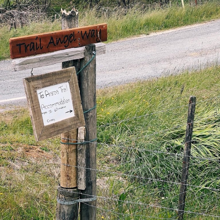 Te Araroa: A Guide to Thru-Hiking the Length of New Zealand – Path & Pedal